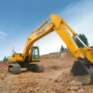 SKC- EXCAVADORA SOBRE ORUGAS